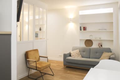 Charmant Appartement Au Cœur Du 18e - Batignolles