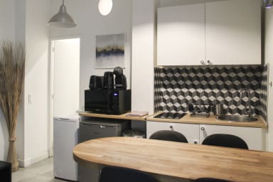 Charmant Studio Au Cœur De Montmartre - ibis Paris Gare du Nord Château Landon 10ème