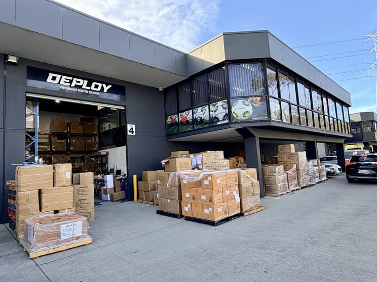 Factory, Warehouse & Industrial Property For Lease in 4/21 Bay Road ...