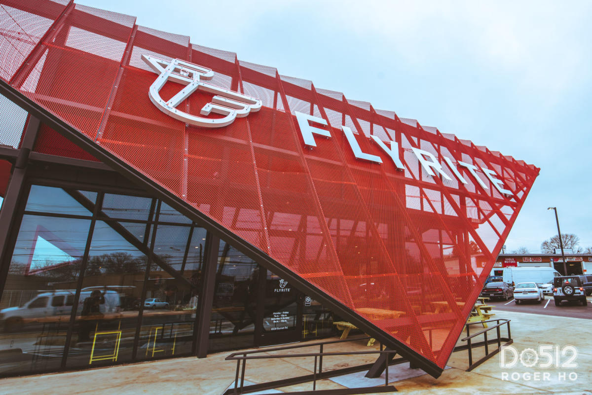 Flyrite Chicken's New Location Opens on Burnet