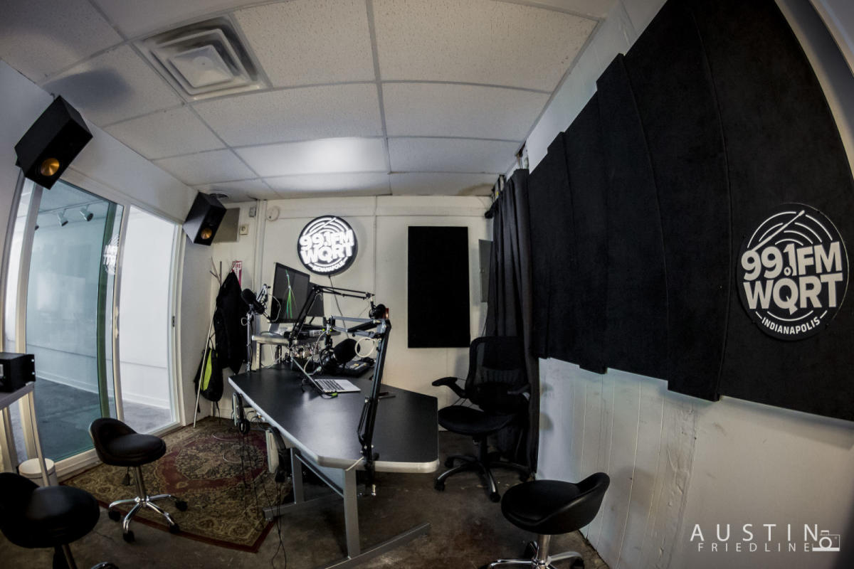 WQRT: Indy's All-Local Radio Station
