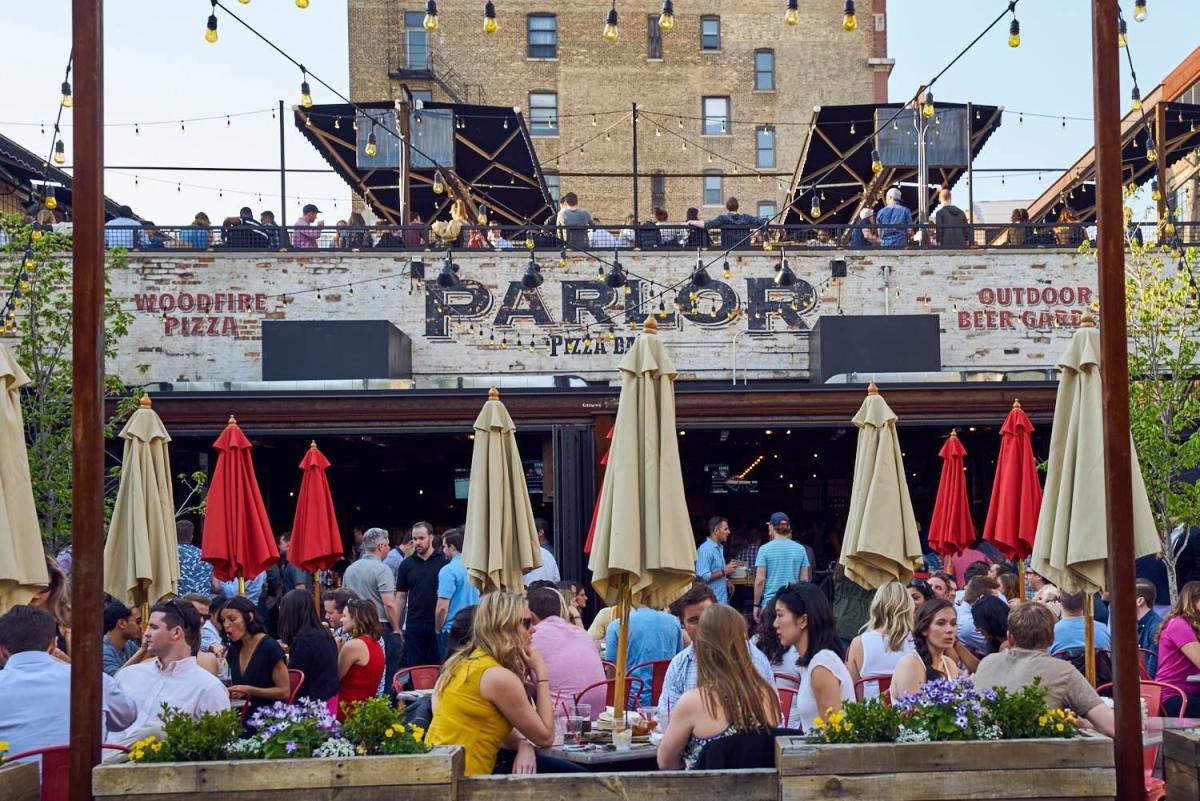 The Best Outdoor Bars & Rooftops In Chicago