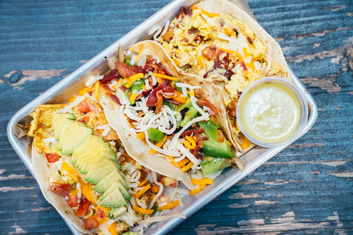 Brunch at Drinks Lounge