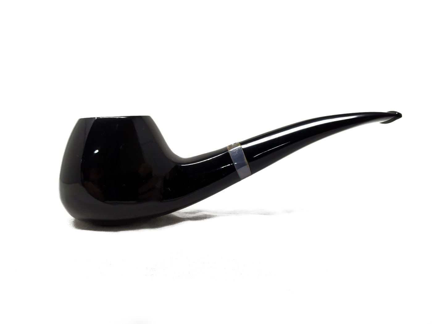George Katsafados Ltd - vauen-j2008-tobacco-pipe, Vauen, pipes, Vauen ...