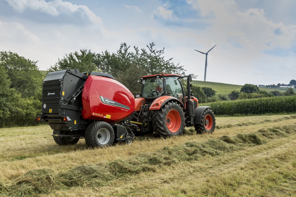 Variable Chamber round balers - Kverneland
