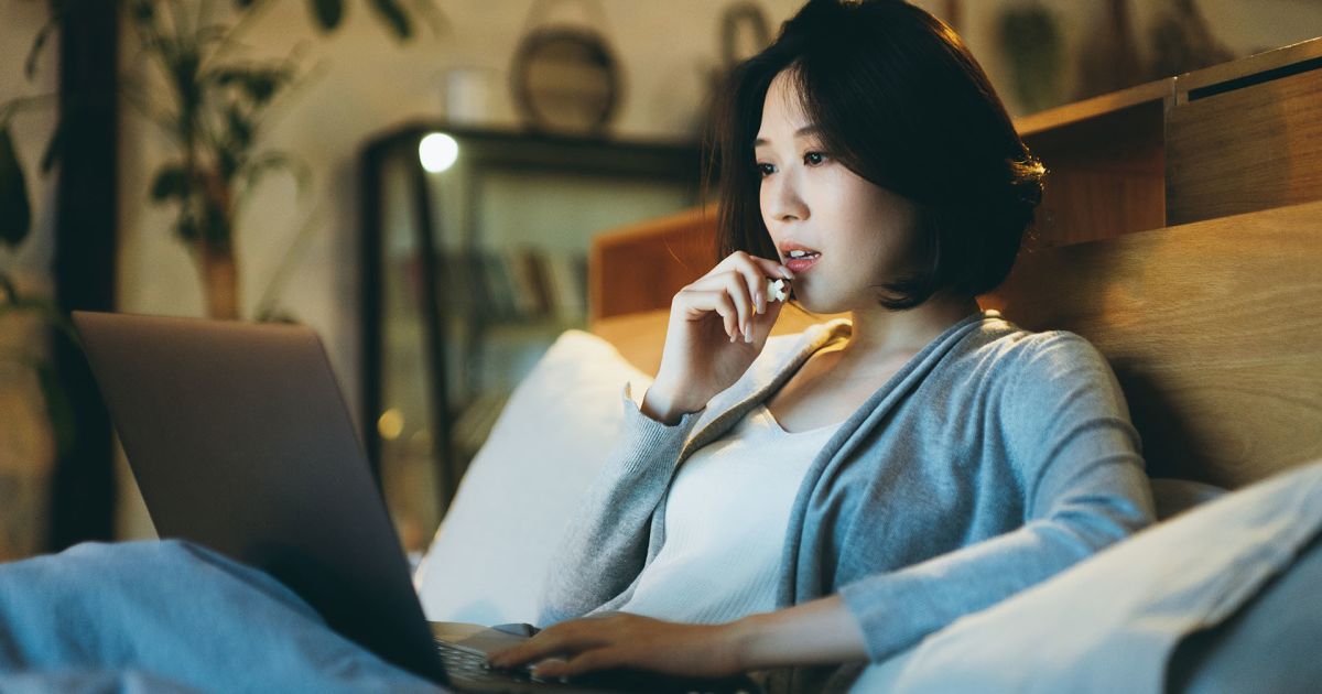 5 ways adults can cut back on too much screen time - Sharecare