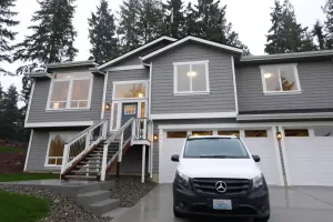 Allyn, Washington Home Tour