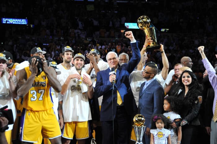 Every NBA head coach to win a championship | Yardbarker